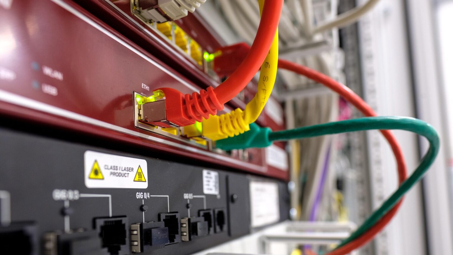 iSCSIとNAS（NFS/SMB）の違いとは？6つの要素で解説 – Presales Note